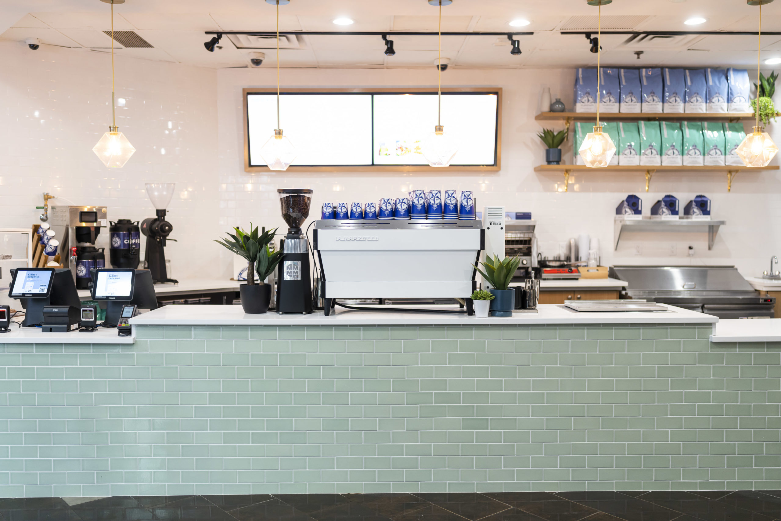 330 Madison Avenue | Bluestone Lane